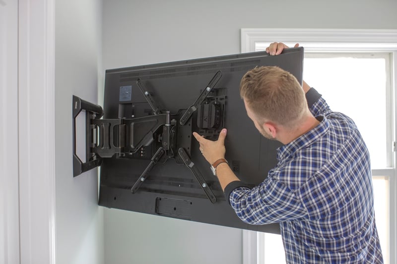Types of TV Mounts: Is a Full-Motion Mount Right for You? [VIDEO]